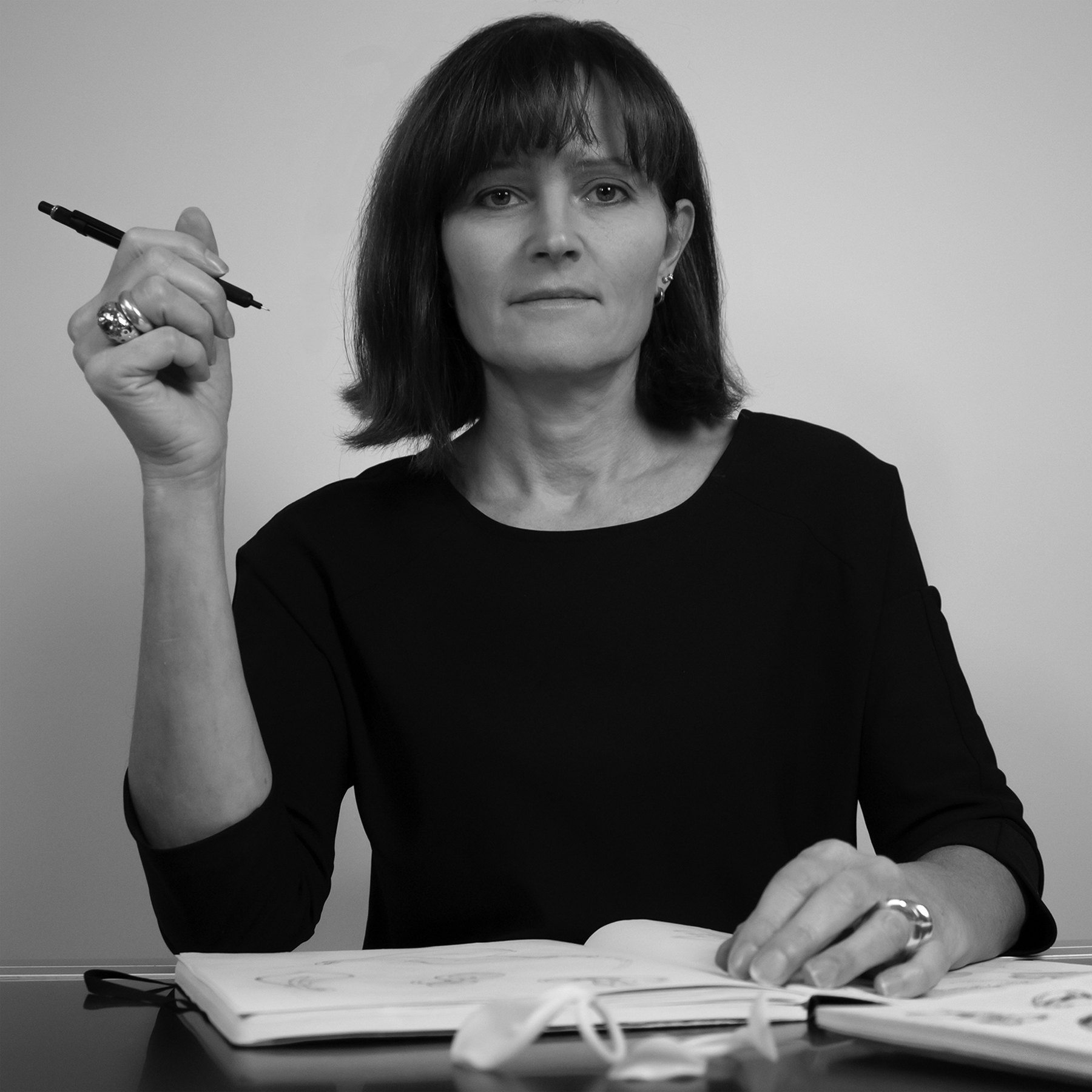 proyectodenisova | ARTISTAS